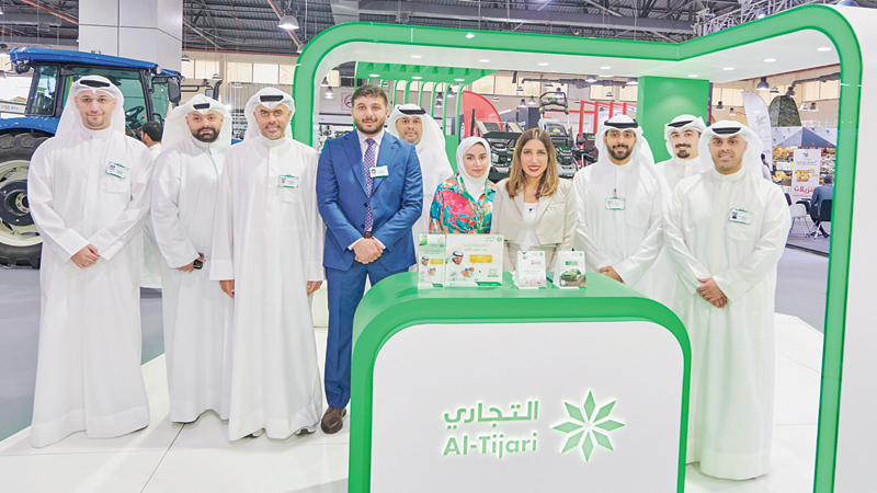 "التجاري" راع ذهبي لمعرض مستلزمات البر والبحر - السياسة