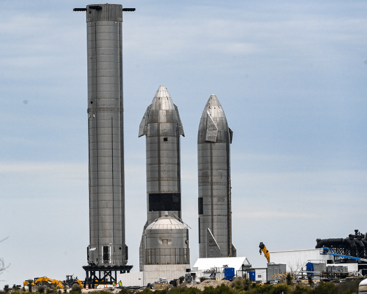 سبيس x تحاول الإطلاق الثاني لأقوى صاروخ في العالم - السياسة